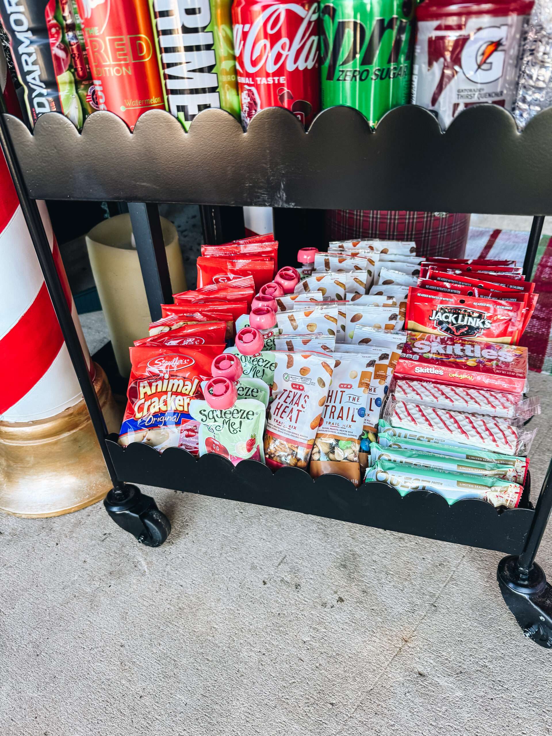 Spread Cheer with a Holiday Snack Cart for Delivery Drivers: FREE ...